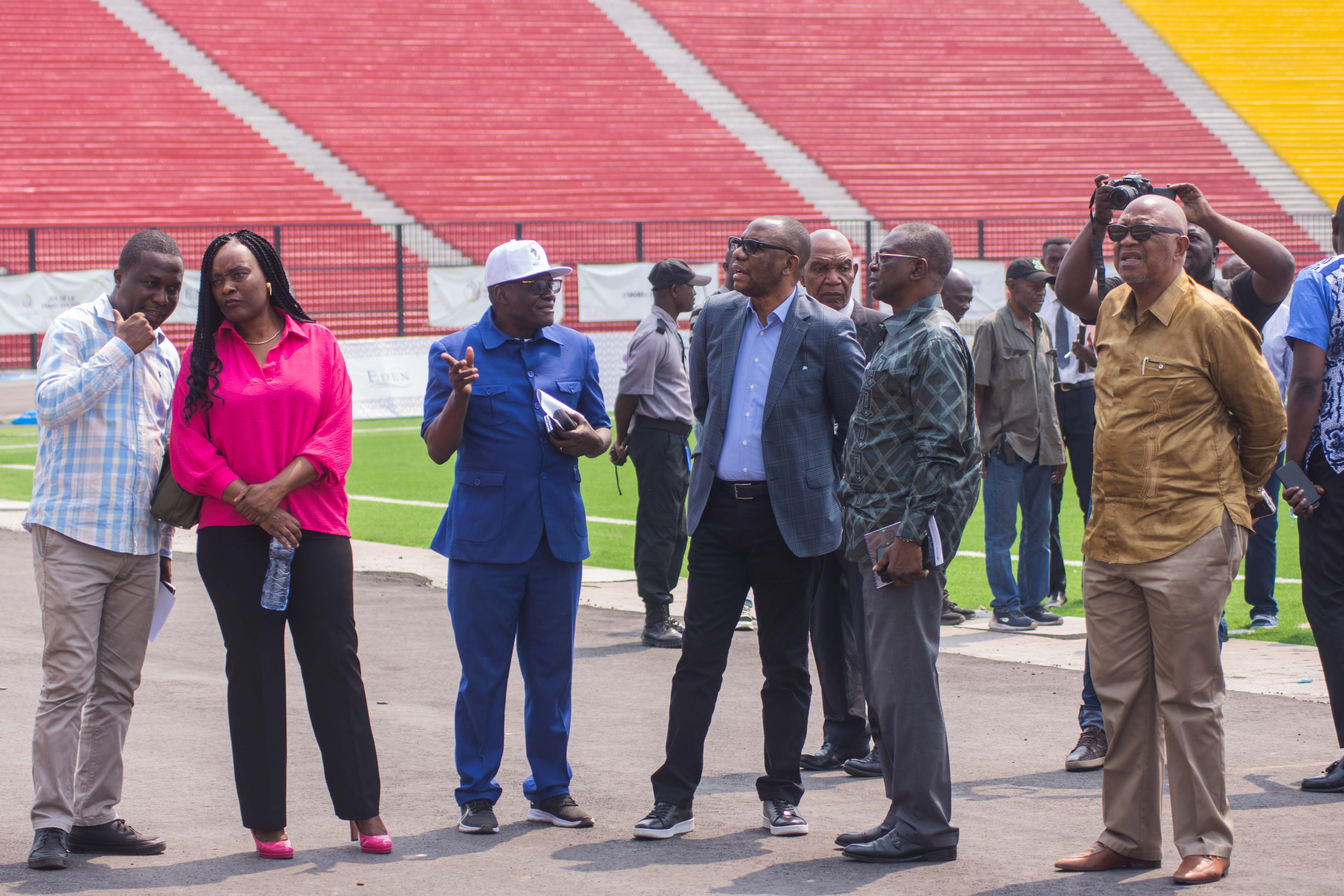 Le Ministre François-Claude Kabulo remet officiellement le mythique ...